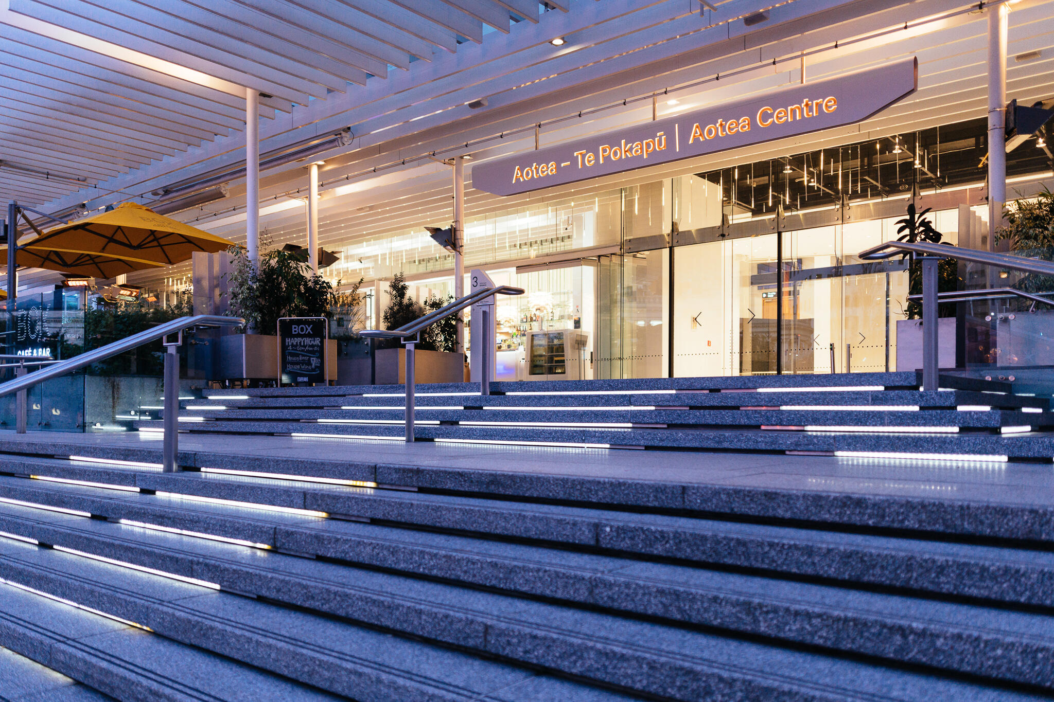 Meet in Auckland’s cultural heart at Aotea – Te Pokapū | Aotea Centre