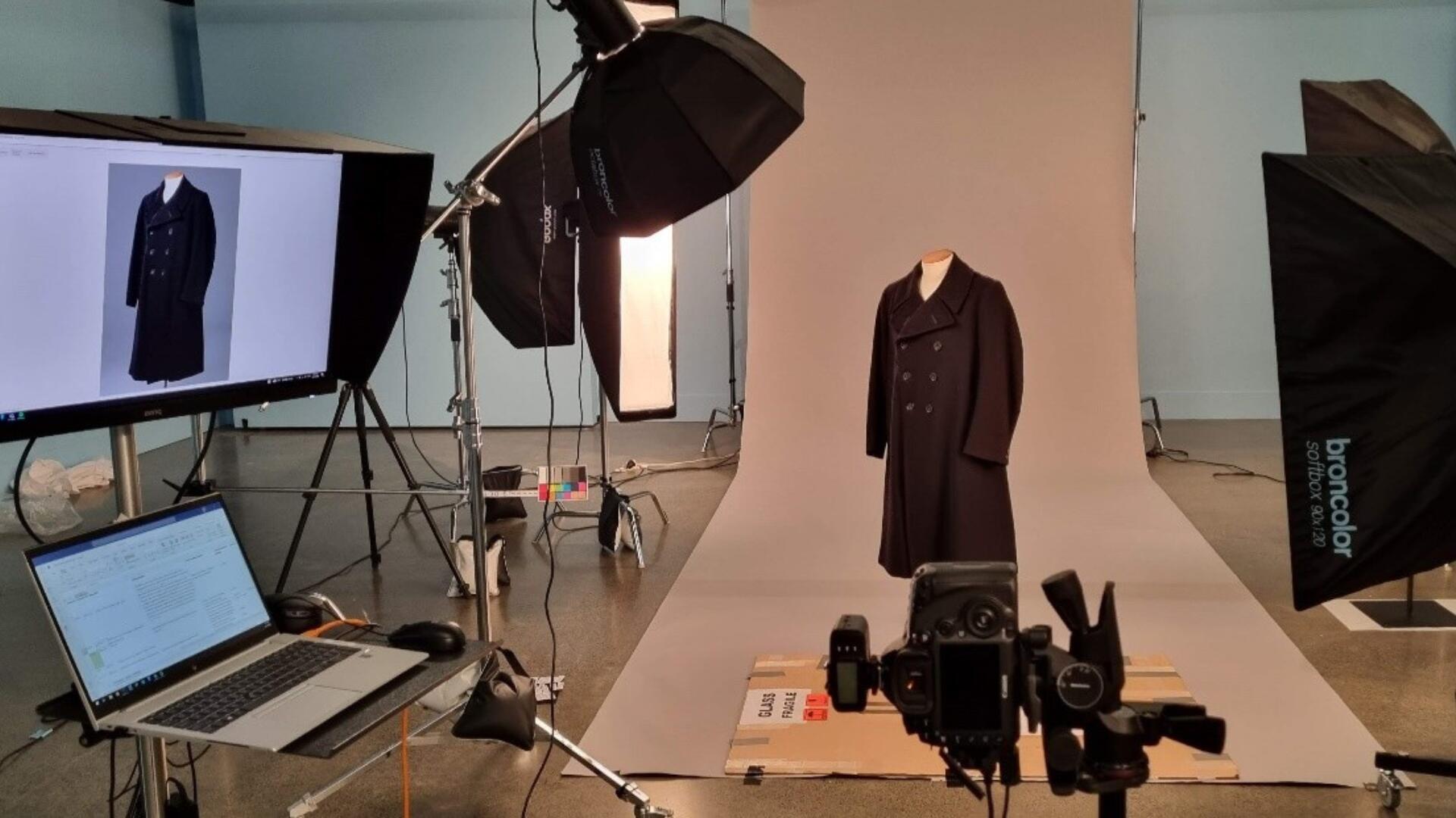 Digitisation Resource | Photography of Uniforms and Clothing on Mannequins